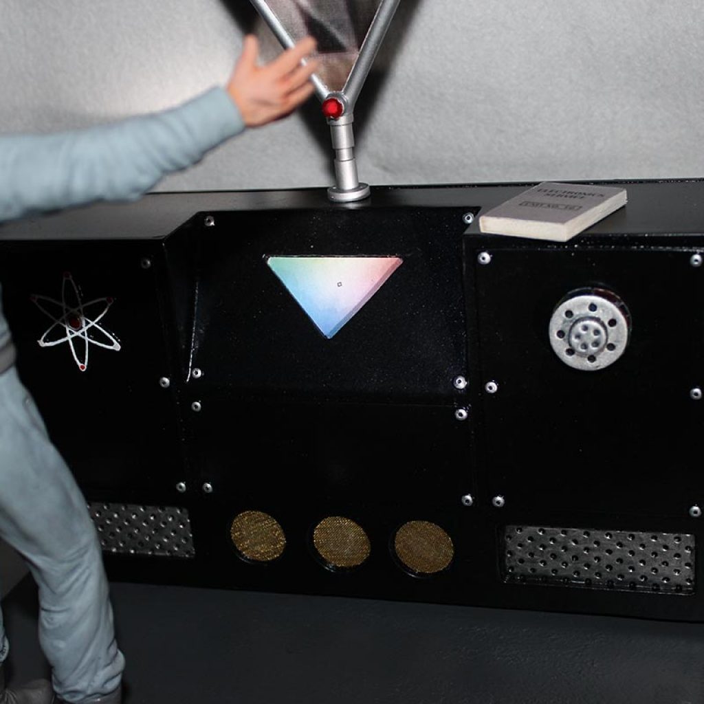 The Interocitor from This Island Earth (1955) - The Doctor's Model Mansion