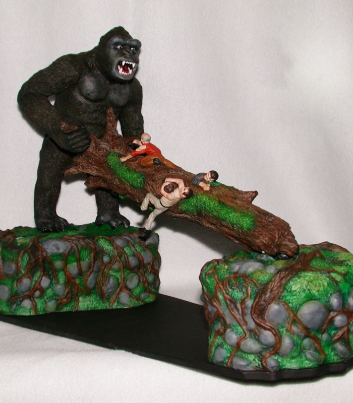 King Kong (1933) - The Doctor's Model Mansion