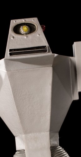 Target Earth (1954) - The Doctor's Model Mansion