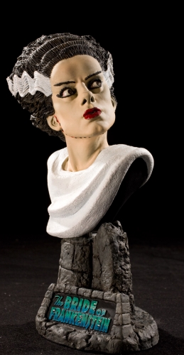 Bride of Frankenstein (1935) - The Doctor's Model Mansion