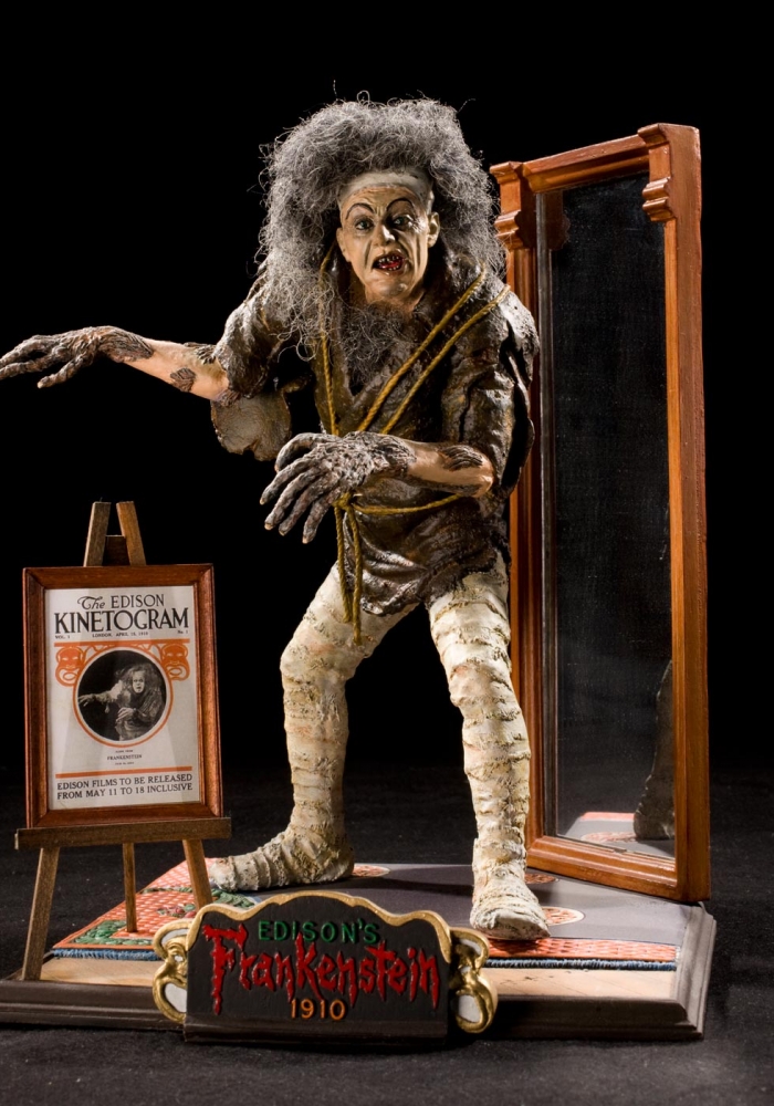 Edison's Frankenstein (1910) - The Doctor's Model Mansion