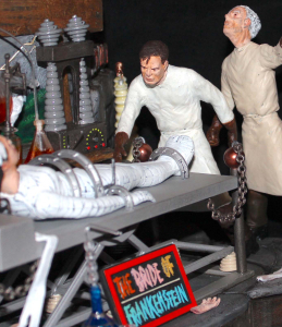 Aurora "Bride of Frankenstein" Diorama - The Doctor's Model Mansion