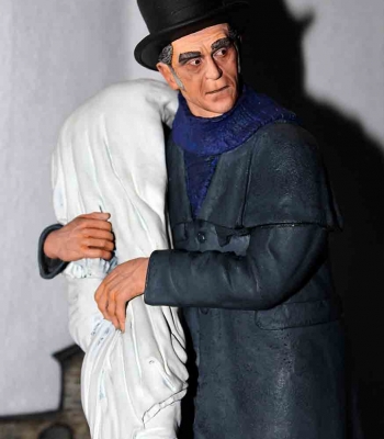 Karloff in The Body Snatcher (1945) - The Doctor's Model Mansion